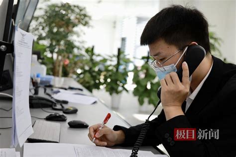 经过99架次飞行校验，武汉天河机场东跑道开放保障工作航班