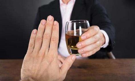 拒酒有门道、倒酒有学问、敬酒有规矩！ 华廷酒窖