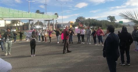Manifestantes Bloquean La México Pachuca Piden Que Bebé Que Fue