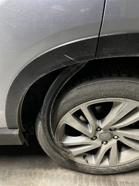 Уплотнитель задней двери — Subaru Forester (SK), 2,5 л, 2019 года ...