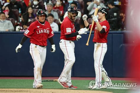 Ssg 라가레스의 역전포 연합뉴스