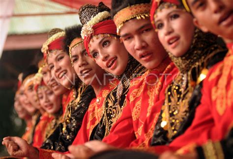 Tari Rapa I Geleng Antara Foto