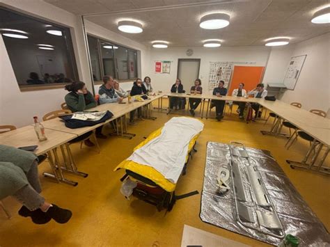Markus Decker On Linkedin Roteskreuz Brk Redcross Paramedic