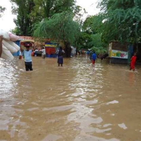 Somalia Jubba River Floods Villages Farmland Damaged