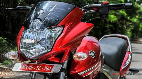 Yamaha Saluto Headlamp Image Bikewale