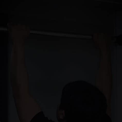 손잡이 간격과 강도조절 노브의 회전수에 따라 강도가 설정되는 평행작동 악력기 Gd 울트라 먼저 자신에게 맞는 손잡이 간격을 맞춘 후 강도 조절 노브를 돌리면서 레벨업을