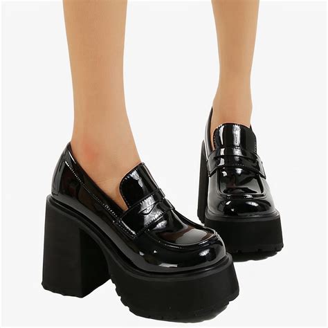 Mocassins à Talons à Semelle épaisse Noire Pour Femmes • Mon Mocassin