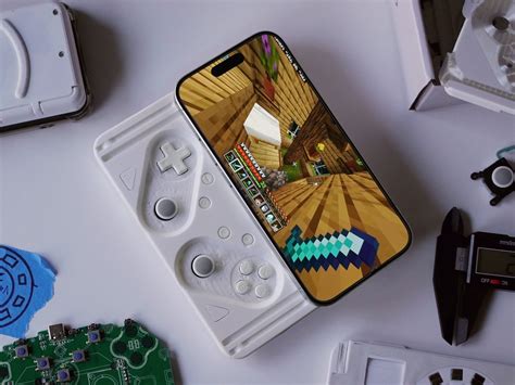 Controller M Con V1 Ermöglicht Besseres Spiel Auf Dem Smartphone