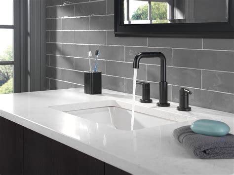 Widespread Bathroom Faucet 2l Recertified In Matte Black 35849lf Bl R