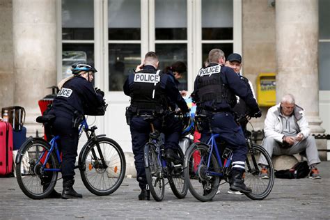 Propos Racistes Lors Dune Interpellation Policière Ligpn Saisie De