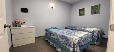 Flowers Foot Spa Updated July 2025 11 Photos 5000 Main St The
