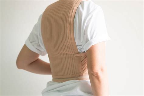 How To Wear A Back Brace Properly Femtech Leaders