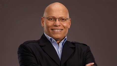 Révélations Majeures Dun Constitutionnaliste Sur La Double Nationalité De Karim Wade