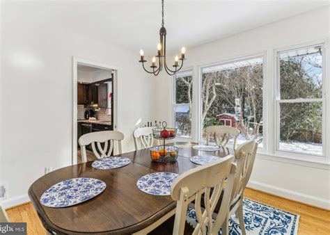 9805 Cedar Ln Bethesda Md 20814 Redfin