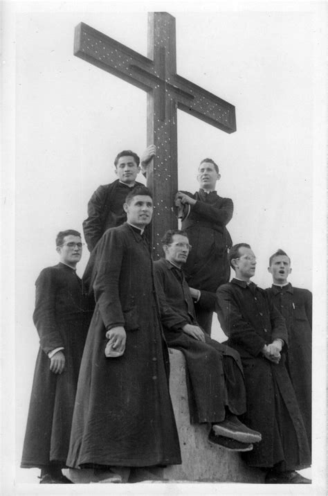 Historias De La Misericordia Los Curas