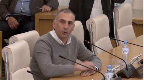 Video „რომელია ამ დარბაზში ისეთი გრანტი რომ არ აუღია “ ალეკო