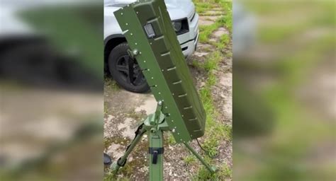 Рашисти використовують окопний РЕБ Пероед що не дає 100 захисту від Fpv дронів Defense Express