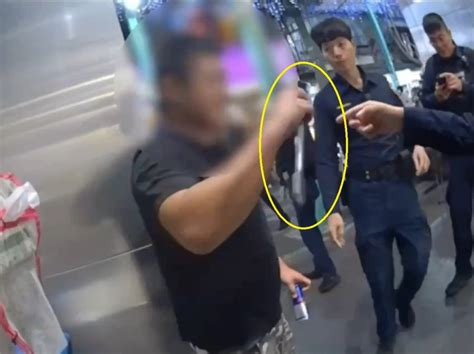 走路碰撞惹怒臭豆腐老闆 鐵夾狂毆路人涉殺人未遂被逮