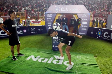 Naldo Otro De Los Invitados De Lujo En La Noche Chaqueña Copa