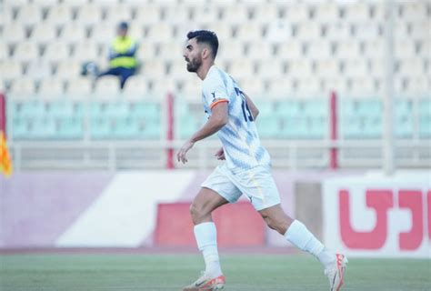 حمایت پرسپولیسی‌ها از اسدبیگی بابت گلزنی به بیرانوند ورزش سه