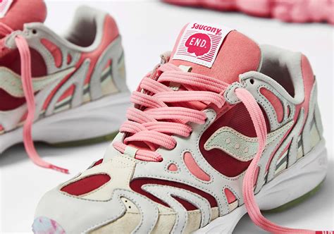 END Saucony Azura 2000 The Brain Release Date | SneakerNews.com