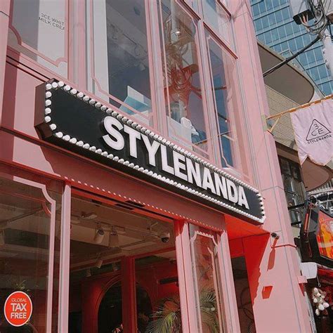 原宿×韓国ファッション『stylenanda（スタイルナンダ）』と『コンビニ（konvini）』 シュウシュウ