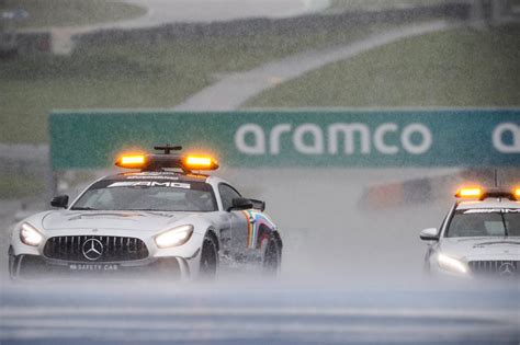 F1シュタイアーマルクgp フリー走行3回目：降雨により中止 【 F1 Gate Com