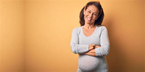 A New Method For Measuring The Educational Gradient Of Period Fertility