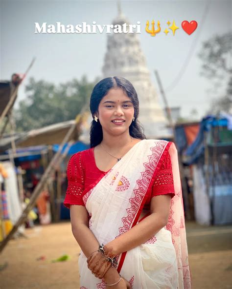 Cutee Riya Acuteriya01 • Instagram Photos And Videos