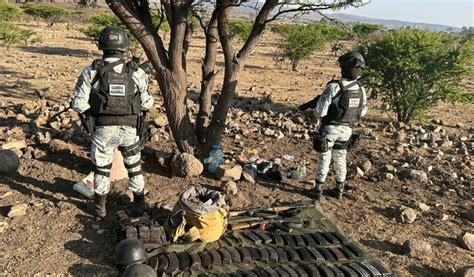 Guardia Nacional Decomisa Al Narco Miles De Cartuchos Cargadores Y