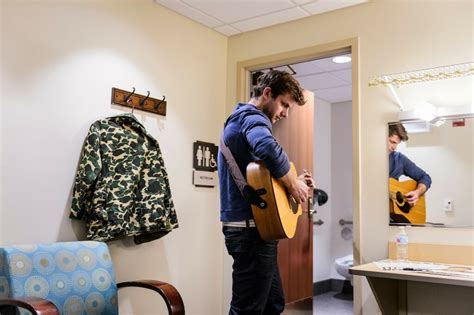 Holy Smokes Charlie Berens To Be Uwmadison Winter Commencement Speaker