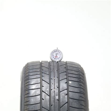Used 235/50R17 Bridgestone Potenza RE040 96W - 7.5/32 | Utires