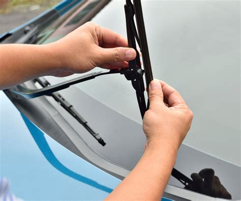 Windshield Wiper Replacement Info For Your Vehicle Remove Replace Windshield Wipers Old