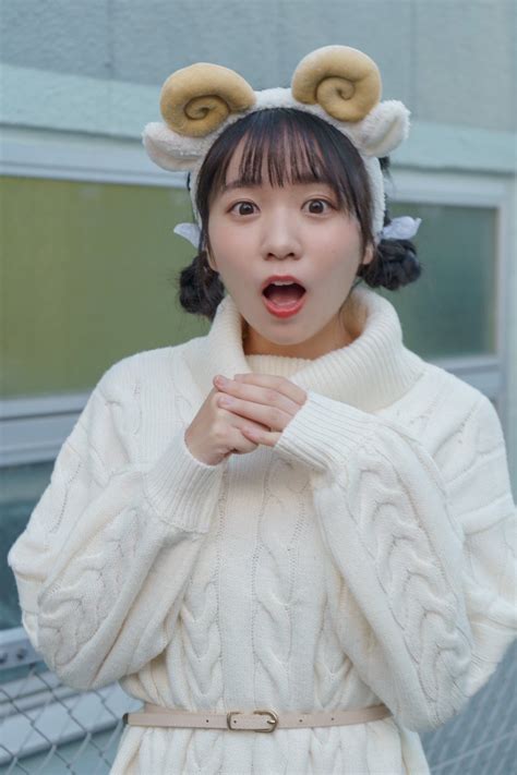 椿野ゆうこひめもすオーケストラ214火1st写真集発売決定㊗️🍫 On Twitter びっくりしたときのフリー素材にお使い