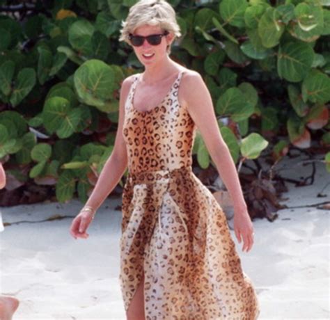 From Gray Mouse To Style Icon How Princess Diana Was A Fashion Icon