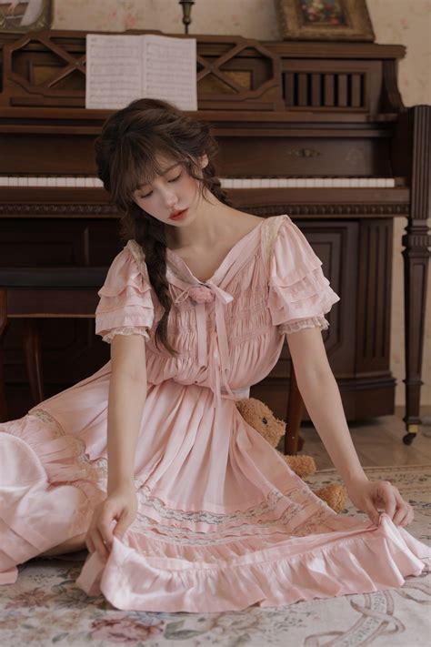 예술 그림 20221101 핑크 드레스 린무정자 V2ph