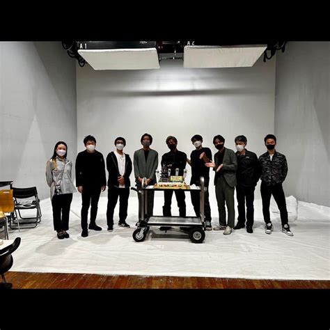 木村拓哉さんのインスタグラム写真 木村拓哉instagram「⁡ ⁡ ⁡ 「本日は丸一日フォトスタジオにてレジェンド＆バタフライの取材