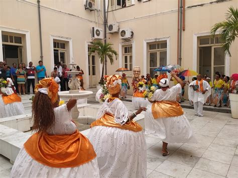 Comemorando 30 Anos A Lavagem Cultural Abriu O Carnaval Do Centro