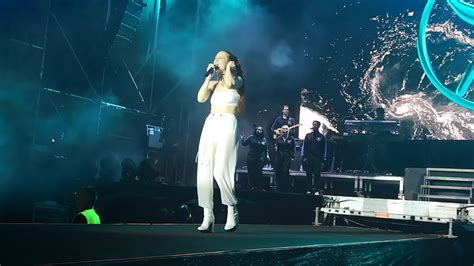 Jess Glynne Ill Be There Live In Arenal Sound 2018 Youtube