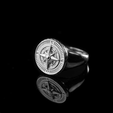 White Gold Compass Ring Spicyice