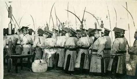 1915年袁世凯称帝登基大典的现场珍贵照片 洪宪皇帝万岁！