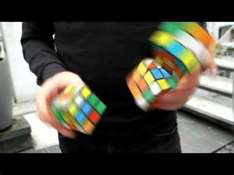 Man Juggles While Solving Rubik S Cube POPSUGAR Tech