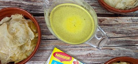 Рецепти | Пилешки пържоли в зелев лист в гювеч | Maggi BG