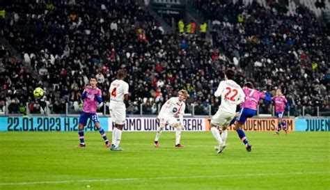 Juventus Monza 2 1 Chiesa Doma Il Monza E Porta La Juve Nei Quarti