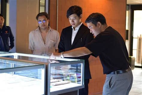 สส แบงค์ ศุภณัฐ มีนชัยนันท์ โพสต์เดียวคอมเมนต์พรึ่บ รับสมัครผู้ช่วย ดัน