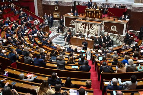 Politique IVG dans la Constitution premier feu vert à l Assemblée l issue incertaine