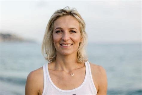 Alice Modolo Va Remonter La Flamme Olympique Des Profondeurs R France