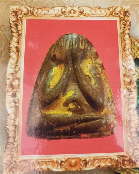 หลวงพ่อแก้ววัดเครือวัลย์ Ennxo