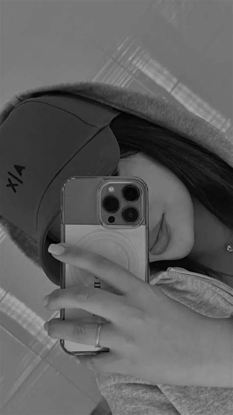 35 عکس دخترونه شیک و باکلاس برای پروفایل 2025 😍 دیاکولند