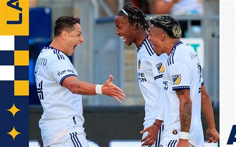 Chicharito Hernández Pone Gol Y Asistencia Para El La Galaxy Video
